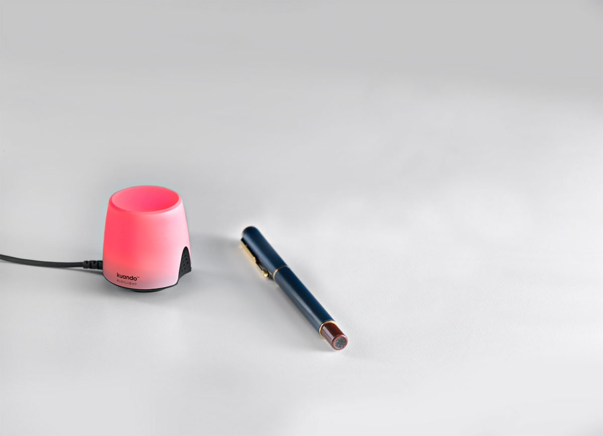 kuando Busylight Omega by Plenom - Office Intelligence